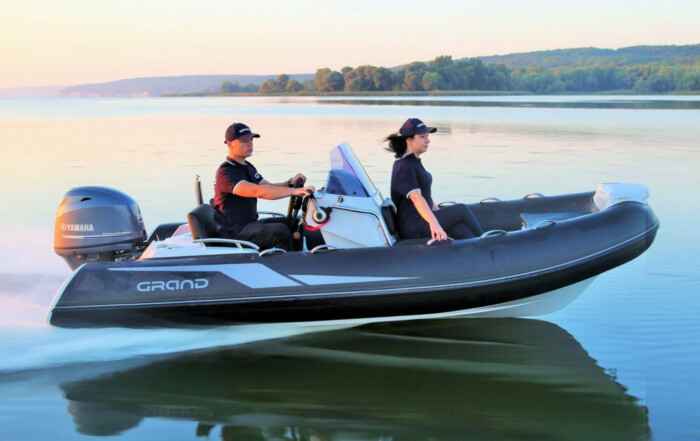GRAND Inflatable Boats - GOLDEN LINE G420